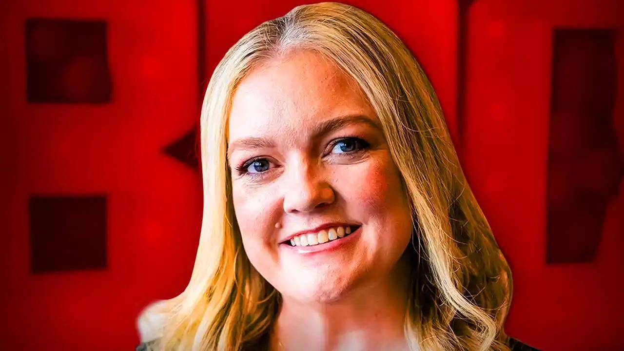 Colleen Hoover Speaks Out on Controversial Movie Promo for 'It Ends ...