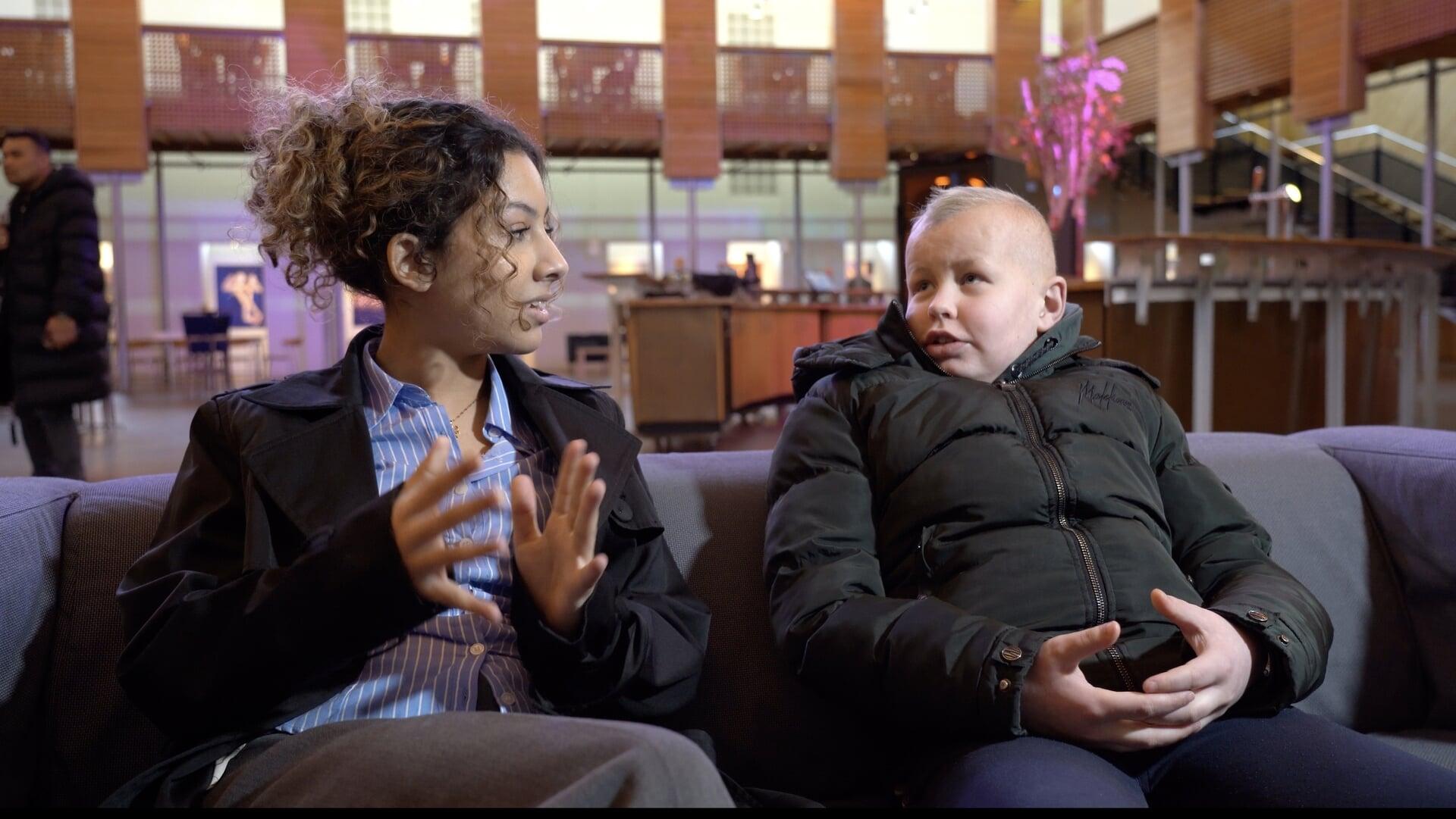 Dina (17) from Vuren makes documentary about terminally ill 14-year-old ...