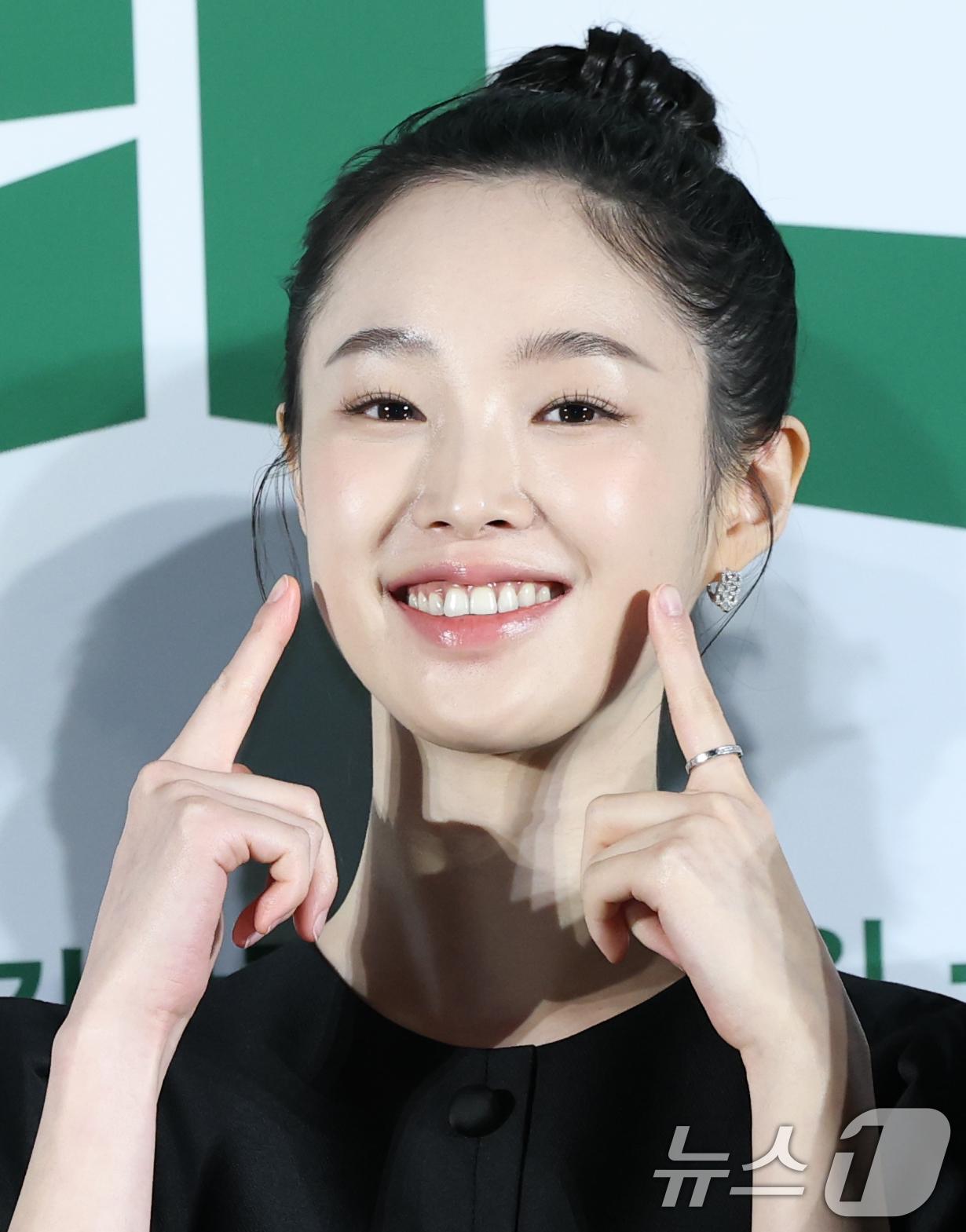 Kang Hae-rim, Ball Cock Plotting